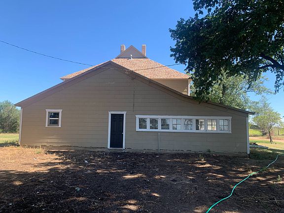 992 Avenue I, Coldwater, KS 67029 | MLS #11351729 | Zillow