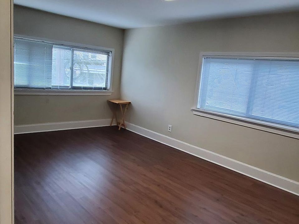 2411 37th St NW Washington DC | Zillow