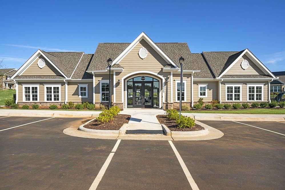 Collins Ridge Townes by D.R. Horton - Raleigh South in Hillsborough NC ...