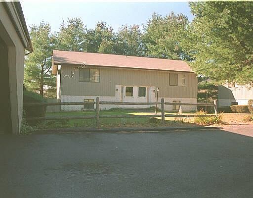 16 Cedarbrook Townhouse #16, Brookfield, CT 06804 | Zillow