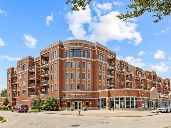 Roselle IL Real Estate - Roselle IL Homes For Sale | Zillow