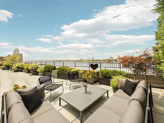90 Riverside Dr, New York, NY 10024 | MLS #S1787540 | Zillow