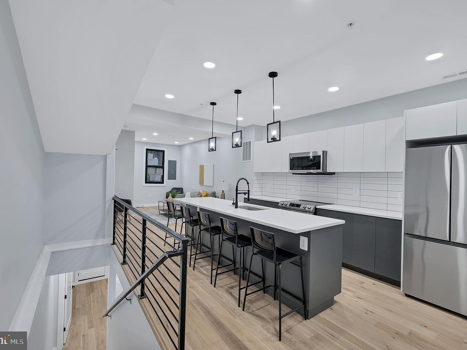 1552 8th St NW #1, Washington, DC 20001 | MLS #DCDC2115260 | Zillow