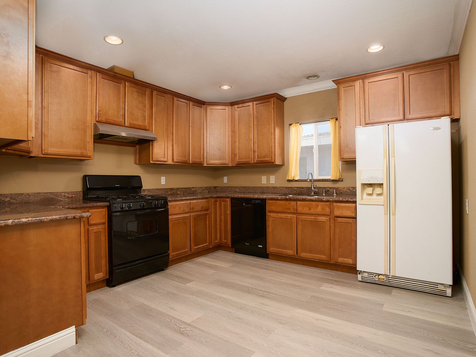 21308 Mission Blvd #B, Hayward, CA 94541 | Zillow