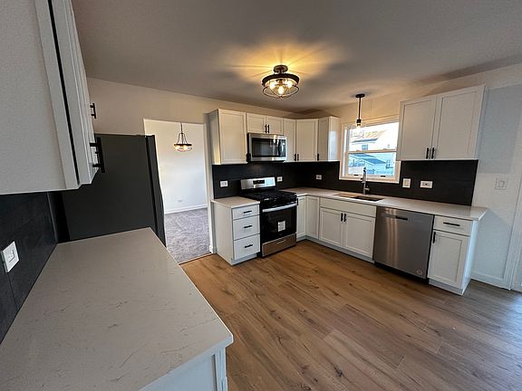 1810 Larkspur Dr, Plainfield, IL 60586 | MLS #11929747 | Zillow