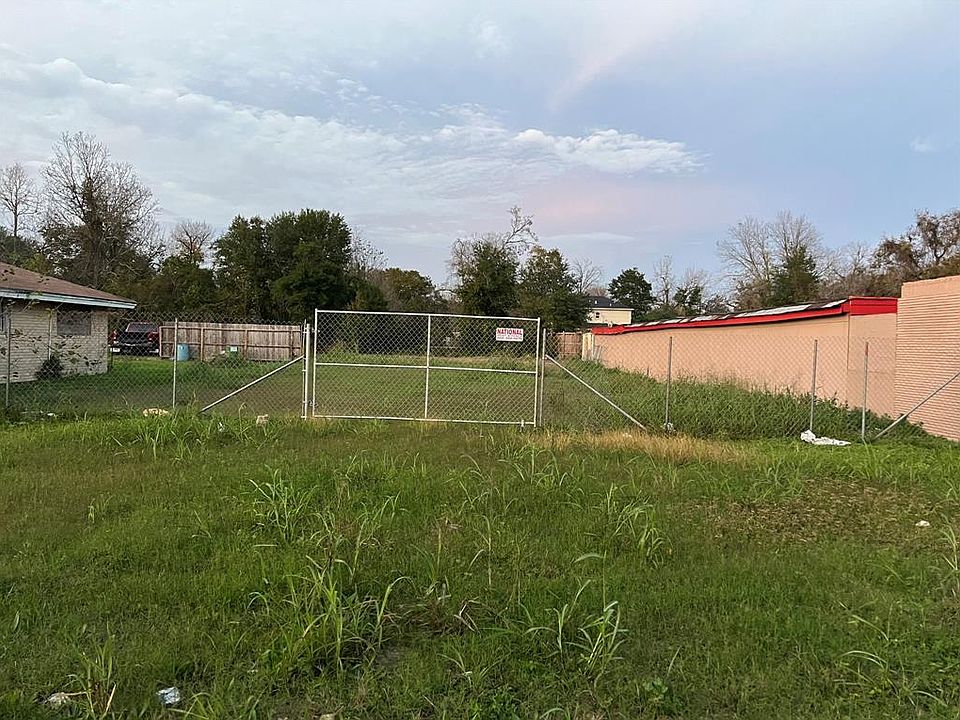 4737 Reed Rd, Houston, TX 77033 | MLS #21261330 | Zillow