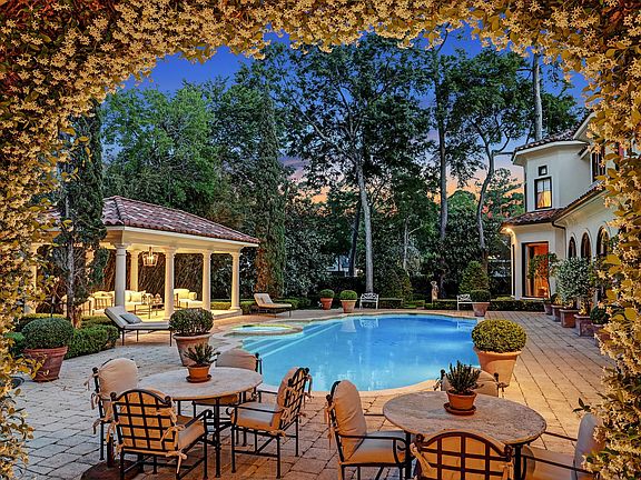 15 Stillforest St, Houston, TX 77024 | Zillow