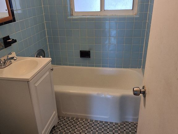 900 SW 3rd St APT H, Miami, FL 33130 | Zillow