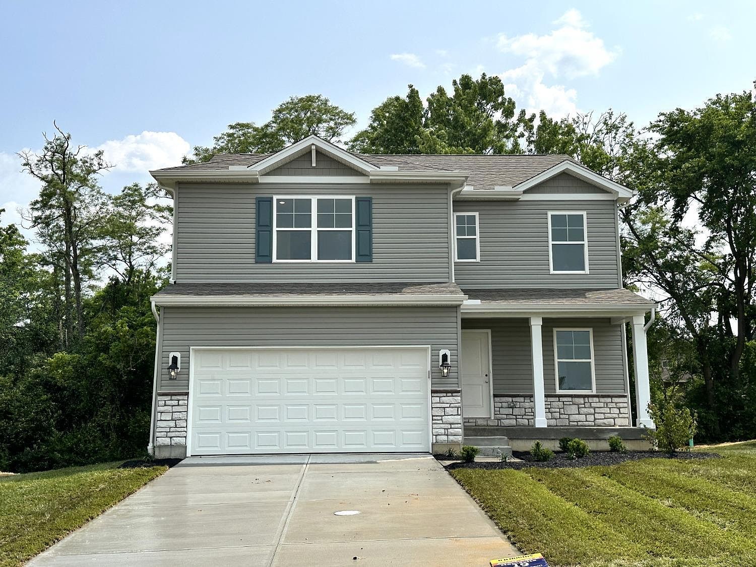 2421 Amelia Ct, Cincinnati, OH 45239 | Zillow