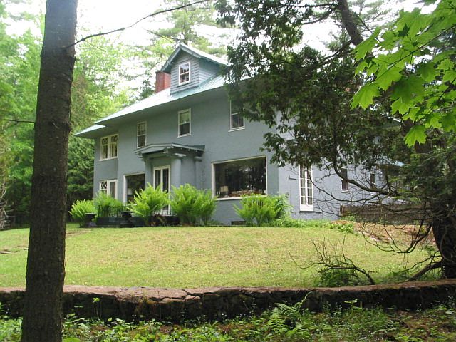 45 Rockledge Ln, Saranac Lake, NY 12983 | Zillow