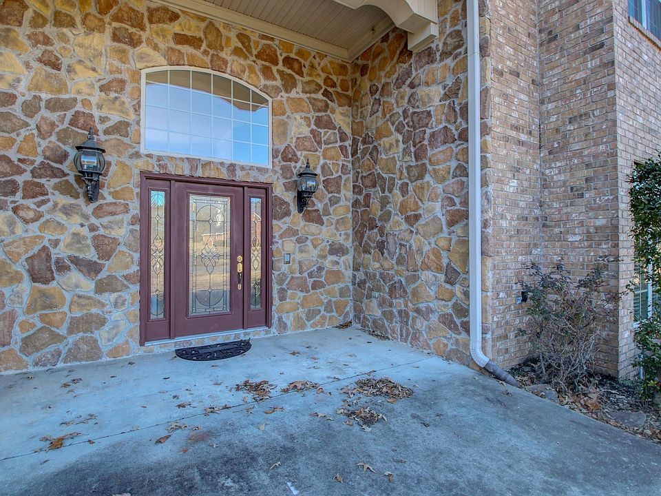 2400 Foxborough Cv, Pine Bluff, AR 71603 | Zillow