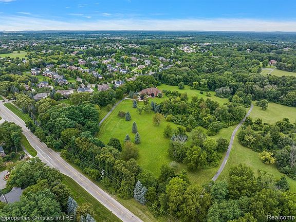 1780 Dutton Rd, Rochester Hills, MI 48306 | MLS #20230103667 | Zillow