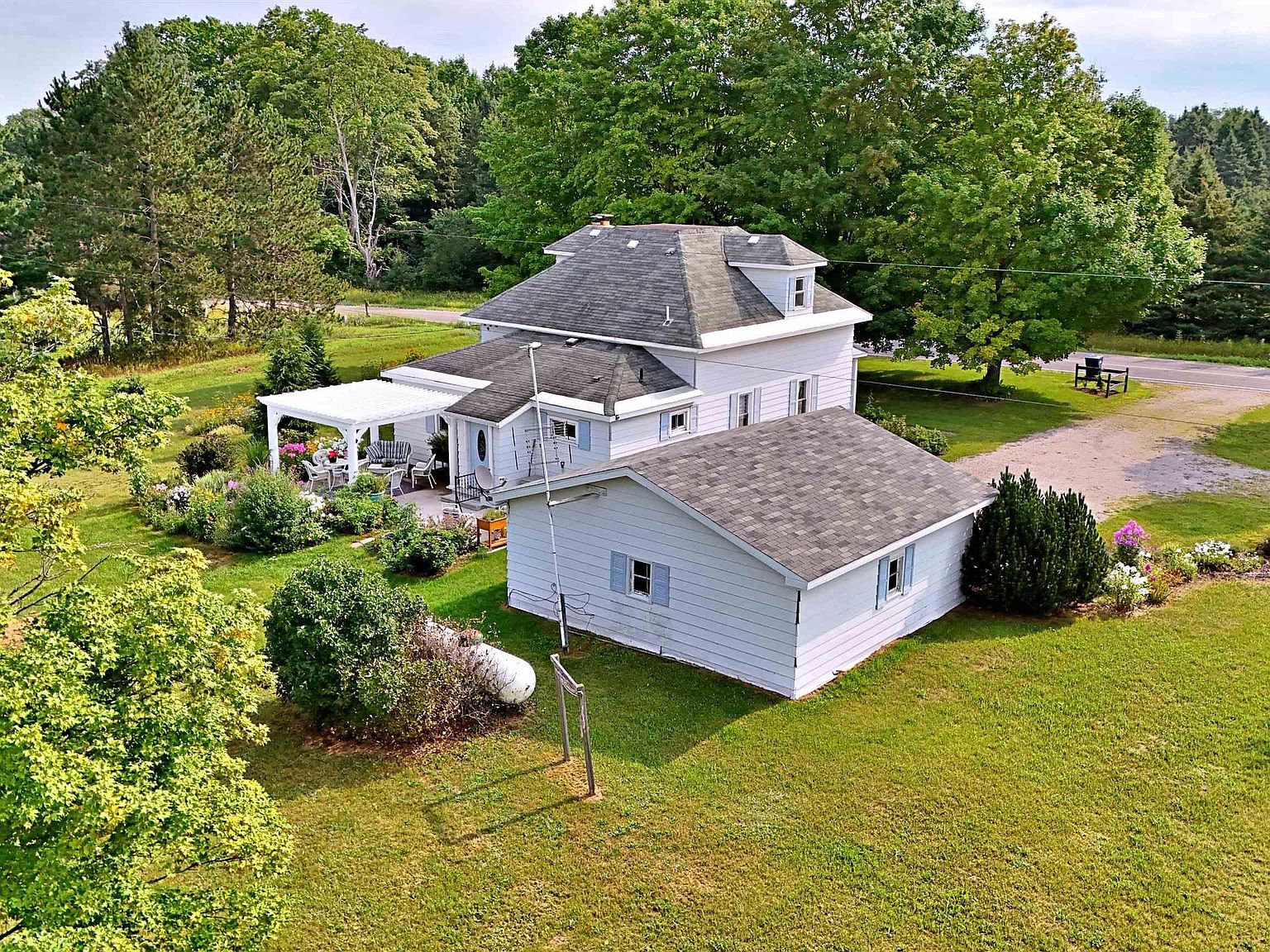 15160 Harlan Rd, Copemish, MI 49625 | Zillow