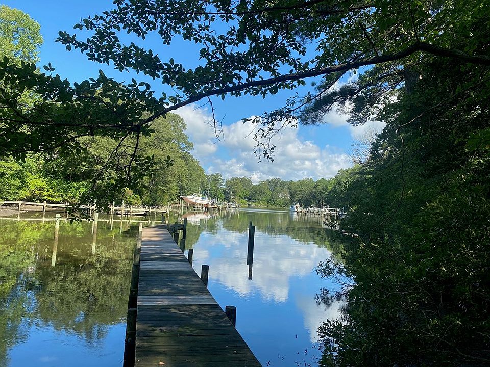12 Jacks Cove Ln, White Stone, VA 22578 | Zillow