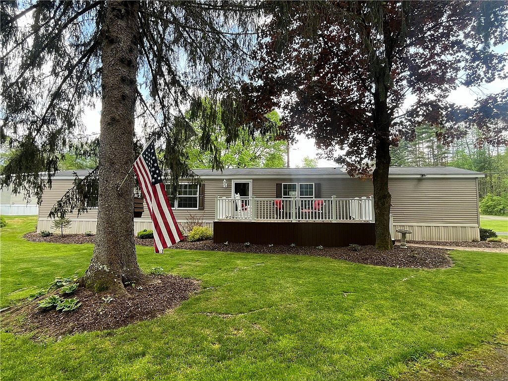 25 Carol Ct, Chenango Forks, NY 13746 | Zillow