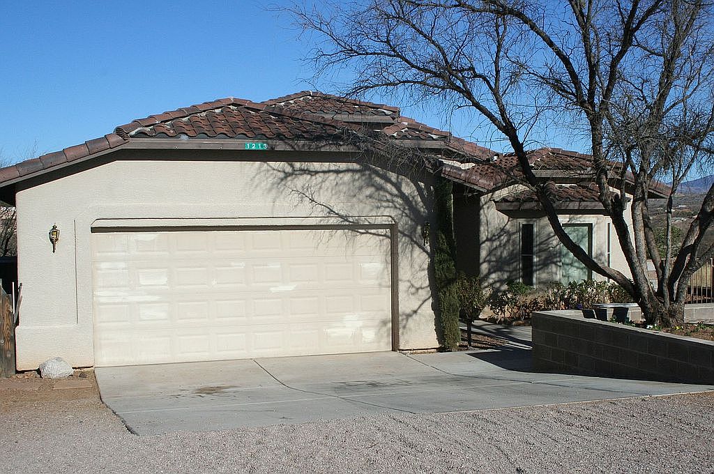 1213 Avenida Gloriosa, Rio Rico, AZ 85648 | Zillow
