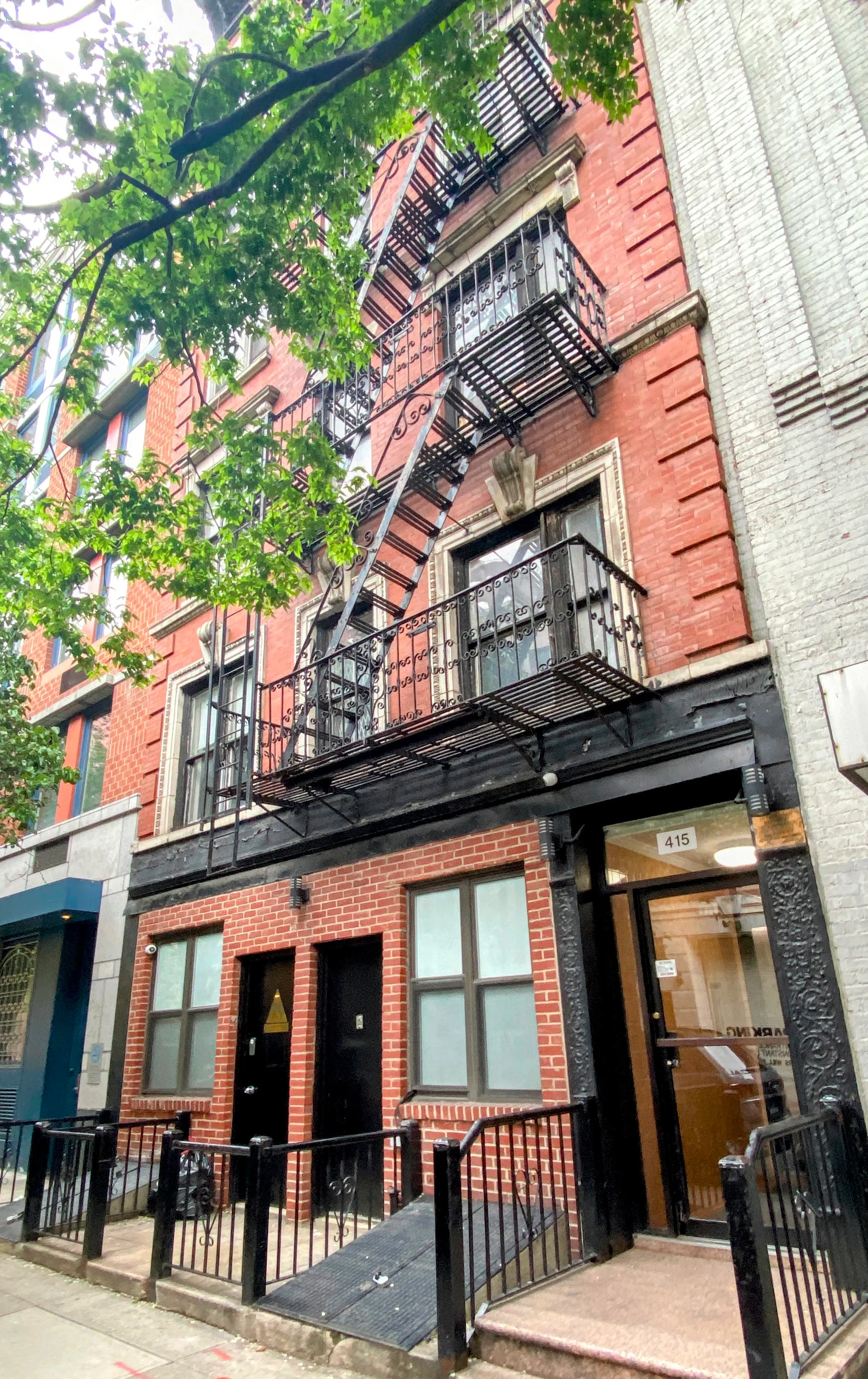 415 East 75th Street #5 in Lenox Hill, Manhattan | StreetEasy