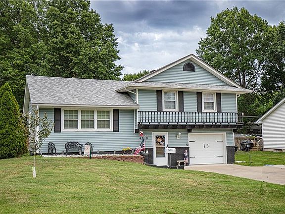 4209 S Pleasant St, Independence, MO 64055 | MLS #2497451 | Zillow 4209 S Pleasant St, Independence, MO 64055 | MLS #2497451 | Zillow