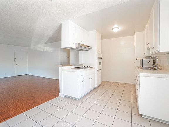 4924 Kester Ave APT 1, Sherman Oaks, CA 91403 | Zillow