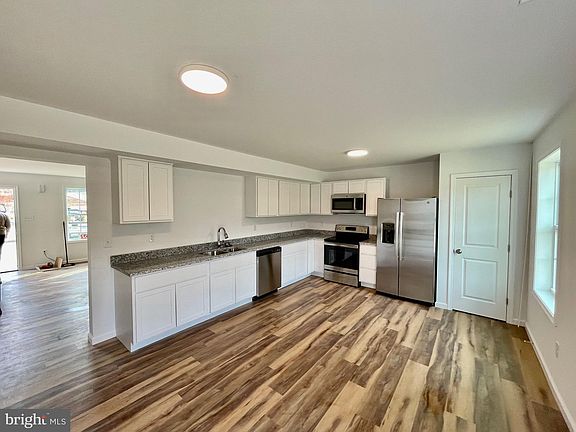 211 White Violet Way, Kearneysville, WV 25430 | MLS #WVBE2025984 | Zillow