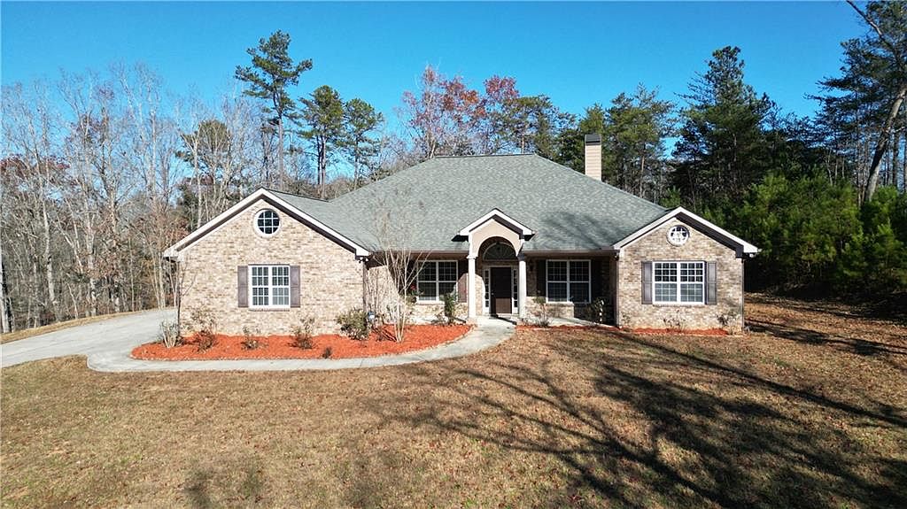 34 Spring Pl, Dawsonville, GA 30534 | Zillow