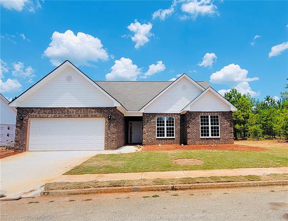 930 Park Place St, Social Circle, GA 30025 | Zillow