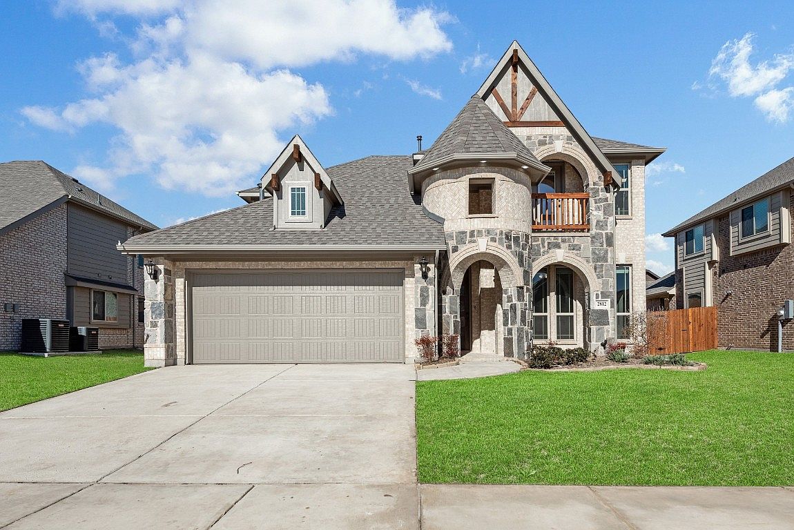 2812 Emerald Trace Dr, Argyle, TX 76226 | Zillow