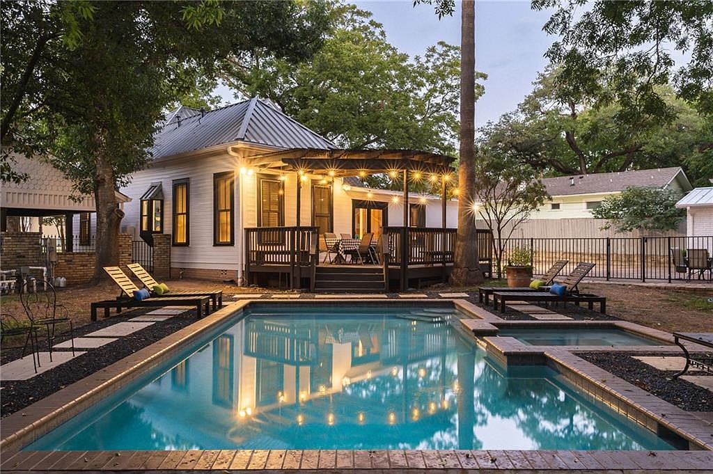 203 Leland St, Austin, TX 78704 | Zillow