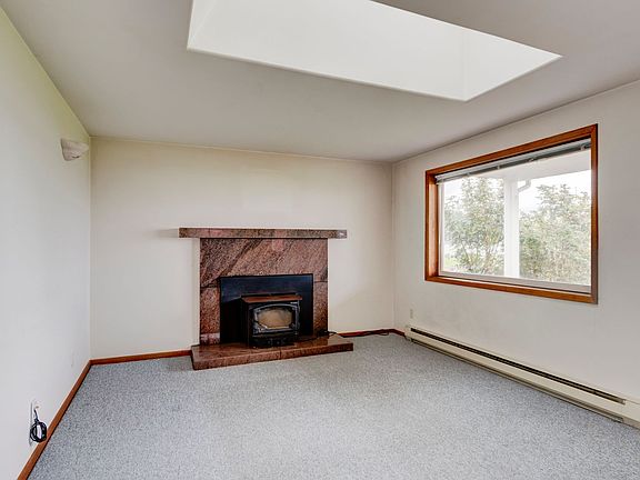 301 Snakelum Point Rd, Coupeville, WA 98239 | Zillow