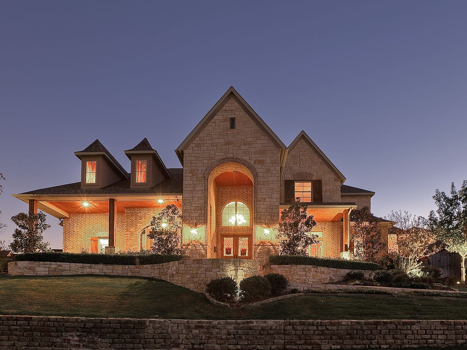 2618 Queen Elizabeth Blvd, The Colony, TX 75056 | Zillow