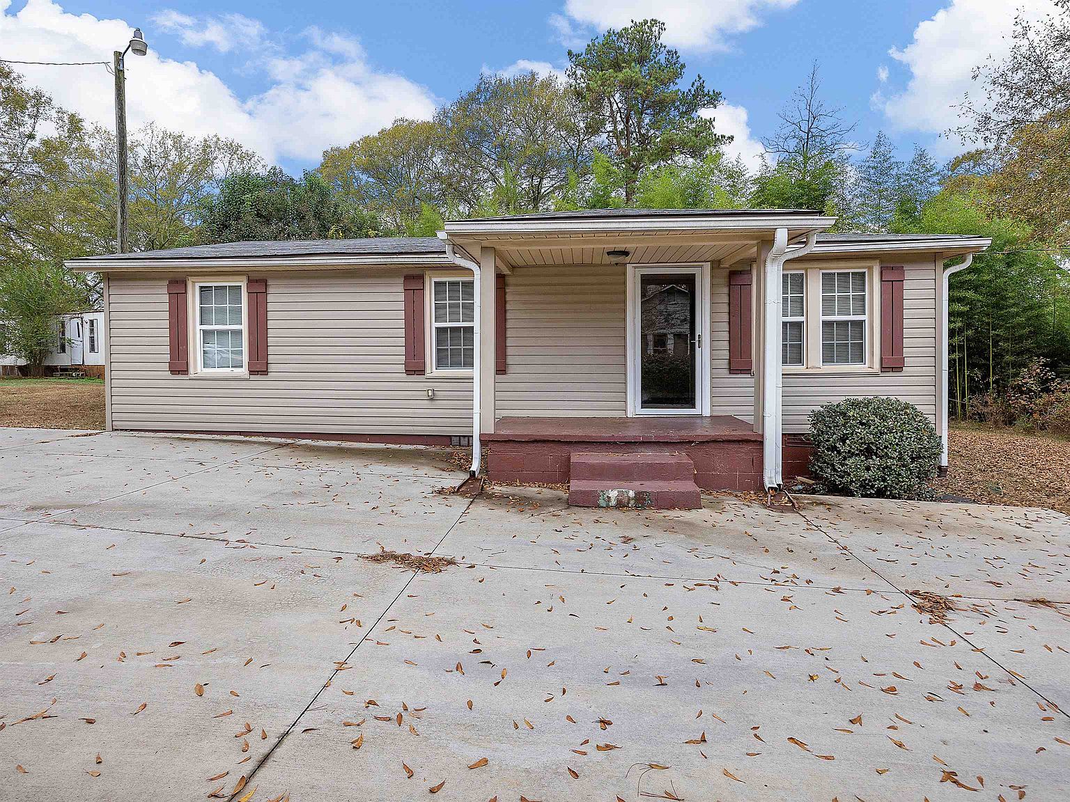 130 Evans Dr, Roebuck, SC 29376 | MLS #306172 | Zillow