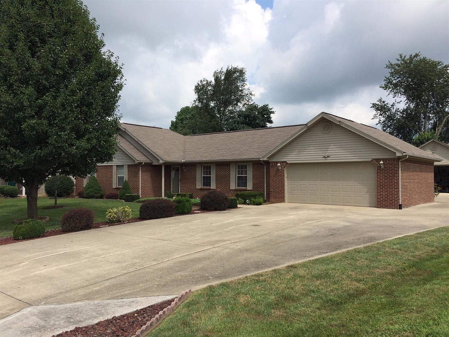 74 Pinnacle Pointe Dr, Somerset, KY 42503 | Zillow