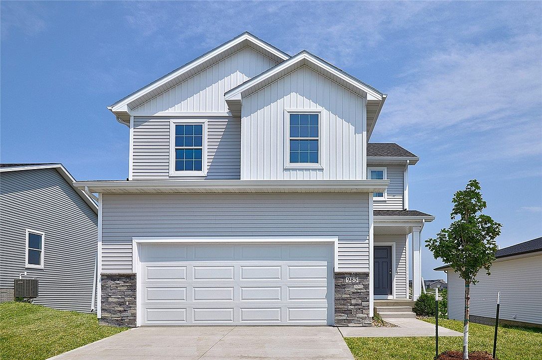 985 Hamilton Rd, Waukee, IA 50263 | Zillow