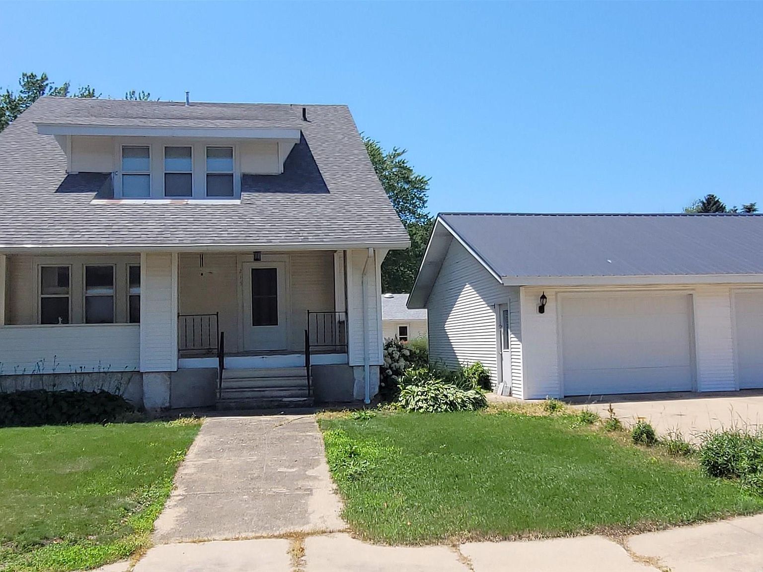 215 N Green Ave, Primghar, IA 51245 | Zillow