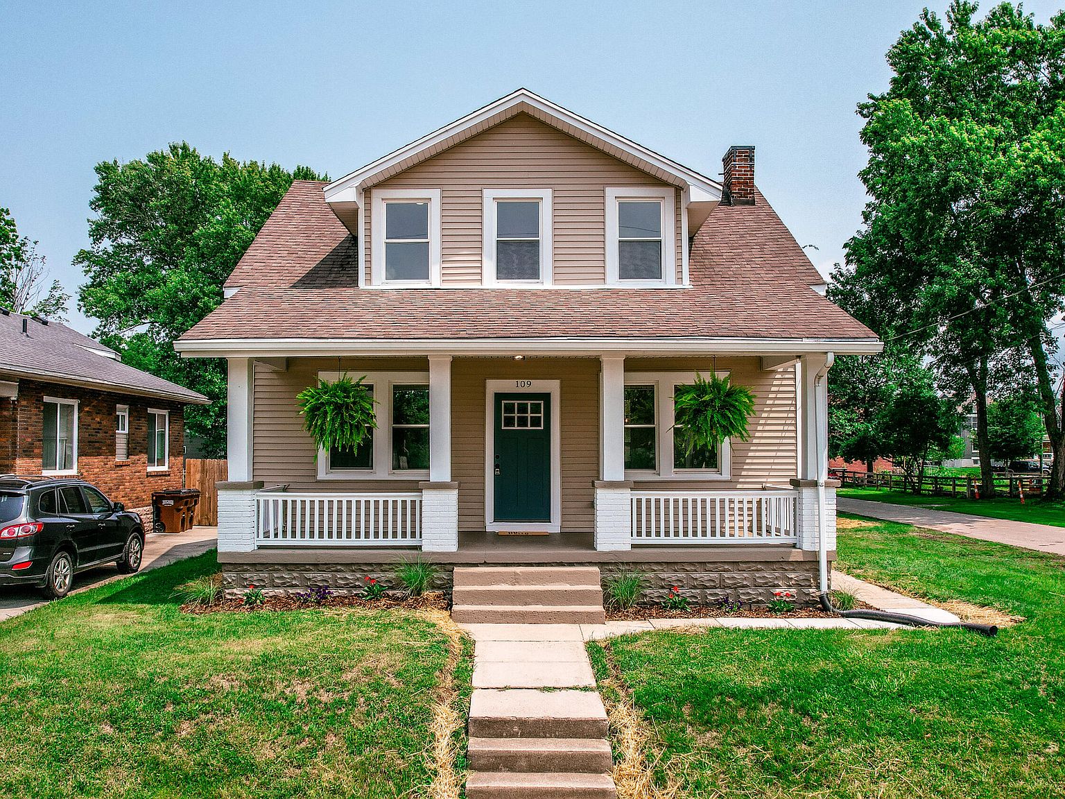 109 E 3rd St, Silver Grove, KY 41085 | Zillow