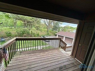 5951 Cemetery Rd, Whitehouse, OH 43571 | Zillow