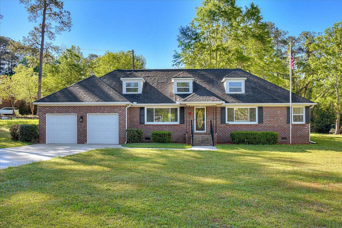 538 Addison St, Edgefield, SC 29824 | Zillow