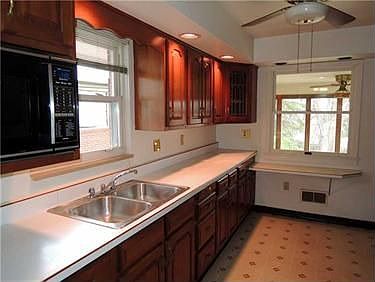 434 Summit Dr, Pittsburgh, PA 15228 | Zillow