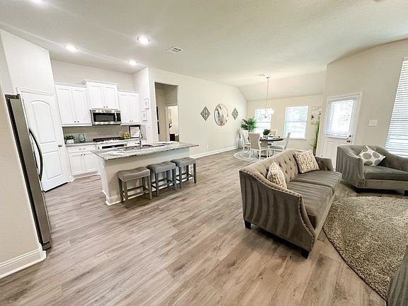 107 Private Road 7017, Edgewood, TX 75117 | MLS #20445735 | Zillow