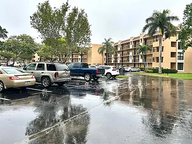 6531 Coral Lake Dr Pompano Beach FL | Zillow