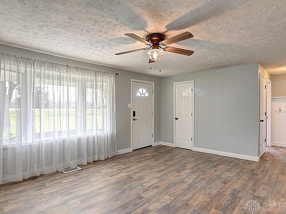 5822 State Route 123, Franklin, OH 45005 | Zillow