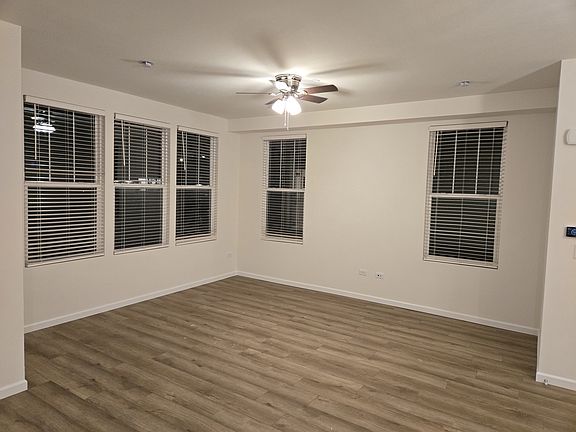 5946 Hawkweed Dr, Naperville, IL 60564 | Zillow