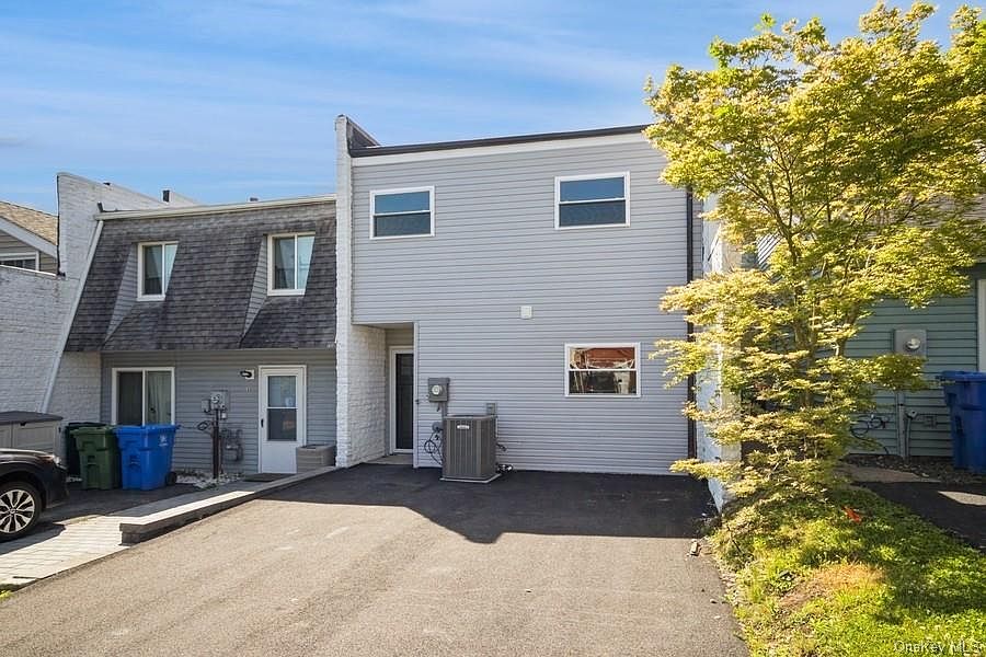 53 Country Club Drive, Florida, NY 10921 | Zillow