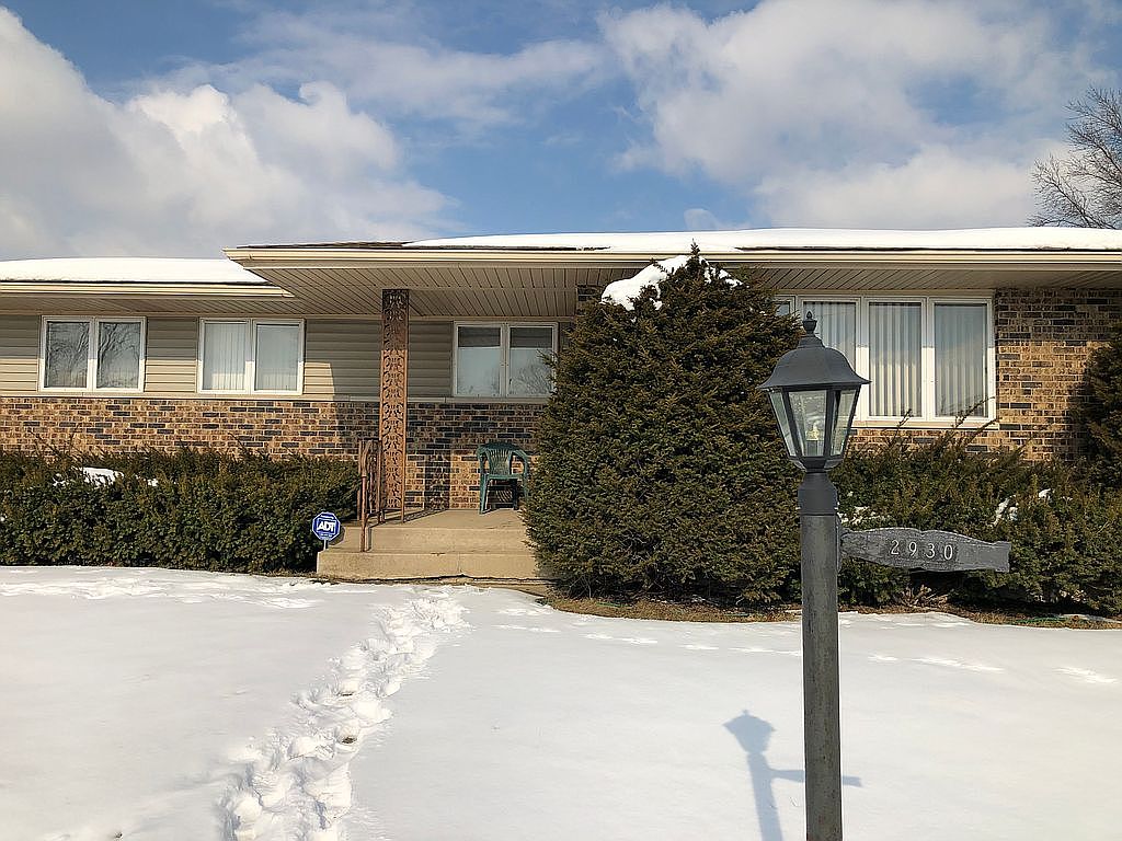 2930 192nd Pl, Lansing, IL 60438 | Zillow