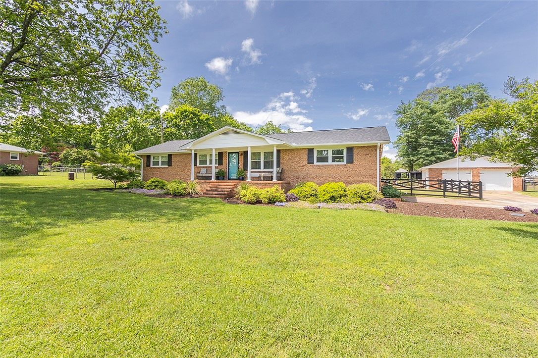 209 Ora Ln, Anderson, SC 29625 | Zillow