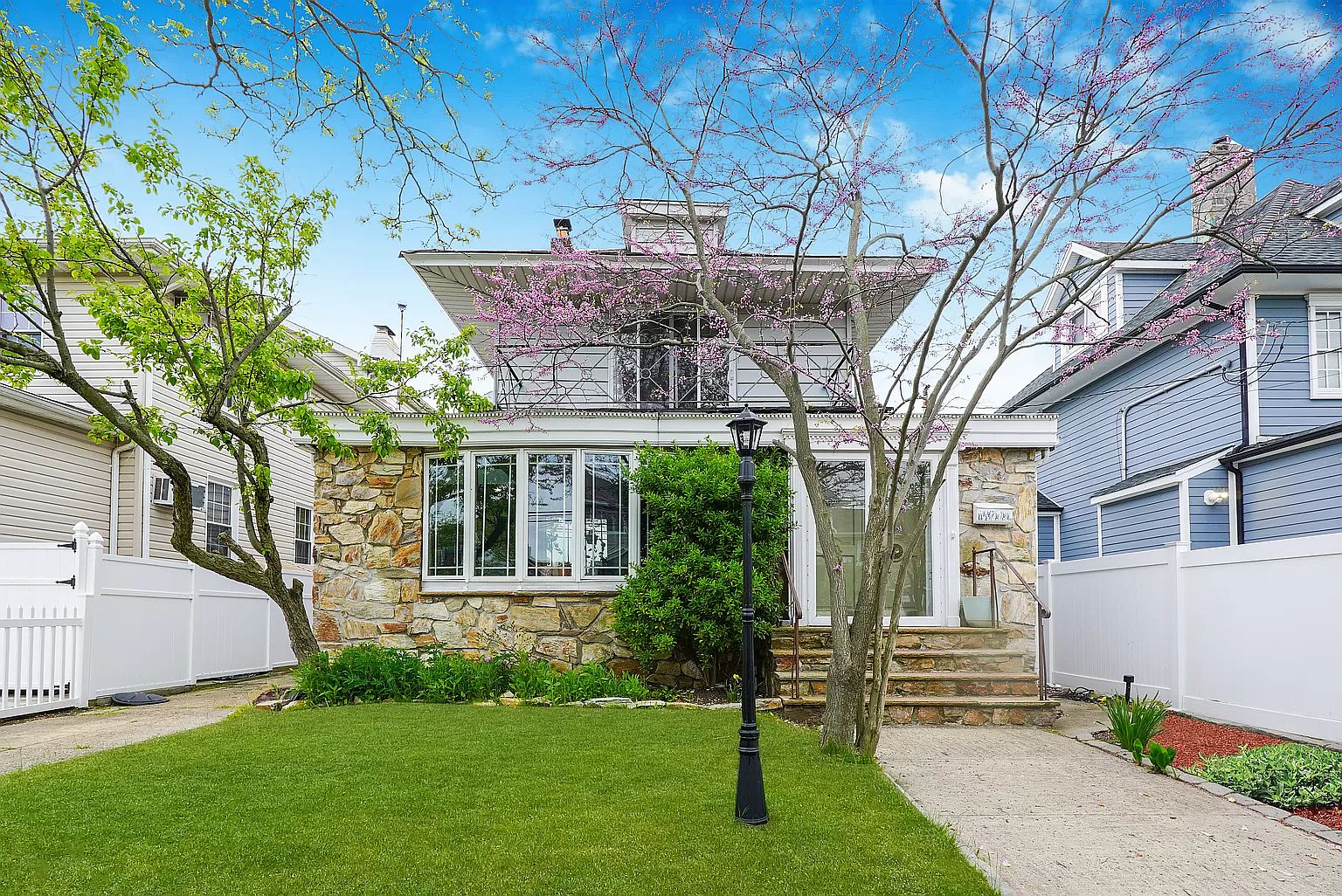 459 Beach 141 St, Rockaway Park, NY 11694 | Zillow