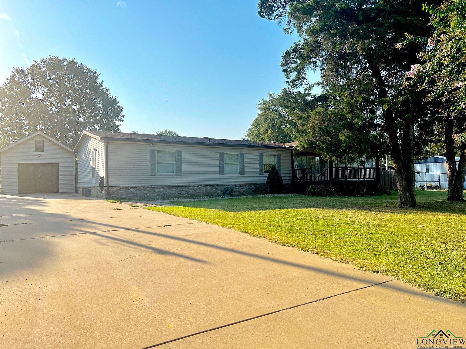 196 Hayden Rd, Longview, TX 75603 | MLS #20234490 | Zillow