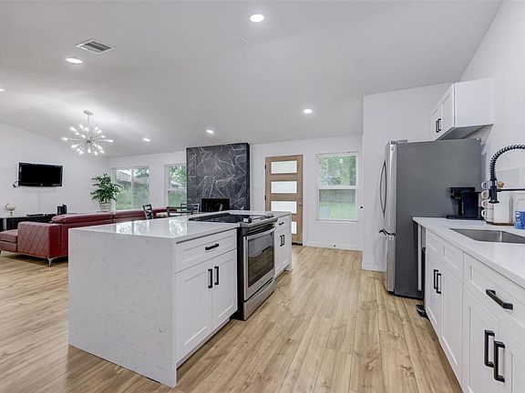 5702 Cherry Cv, Austin, TX 78745 | MLS #3982395 | Zillow