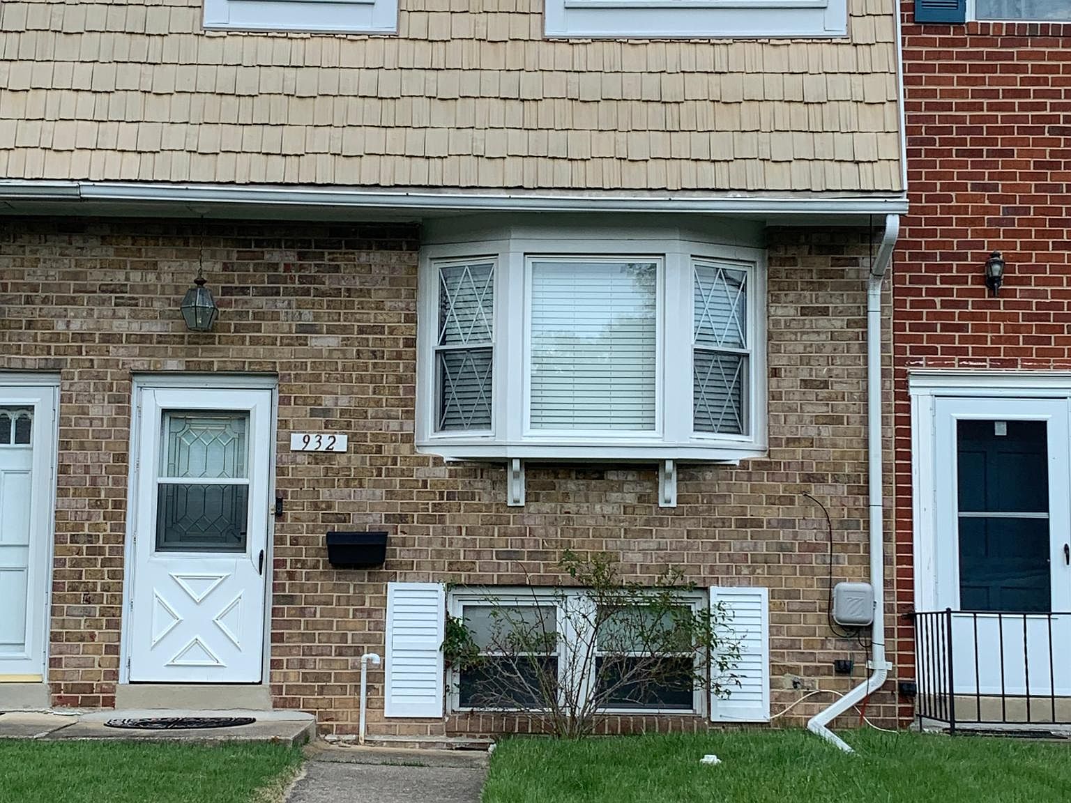 932 Stormont Cir, Baltimore, MD 21227 | Zillow