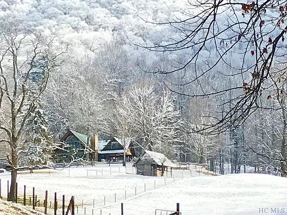 349 Little Ellijay Cir, Franklin, NC 28734 | MLS #95528 | Zillow